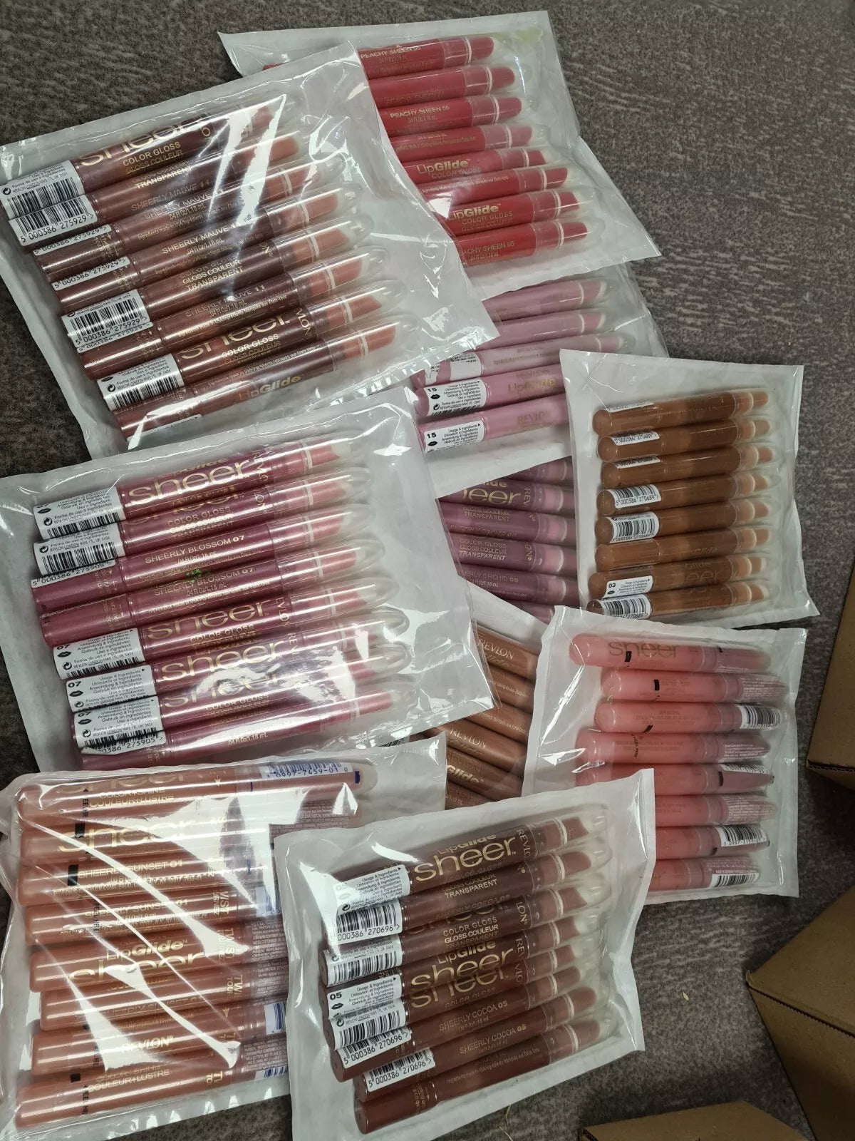 Trading Packs – The Christmas Elves